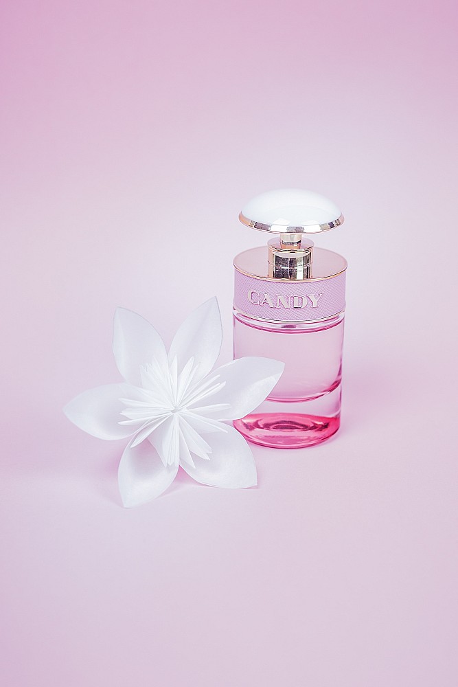 Elixir of Time: How Does the Aging Process Elevate a Perfume's Mystique?